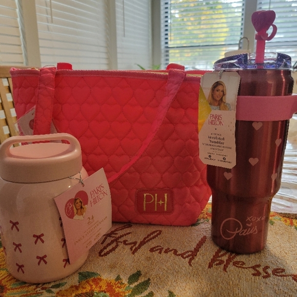 Paris Hilton | Kitchen | Paris Hilton Pink Travel Set | Poshmark